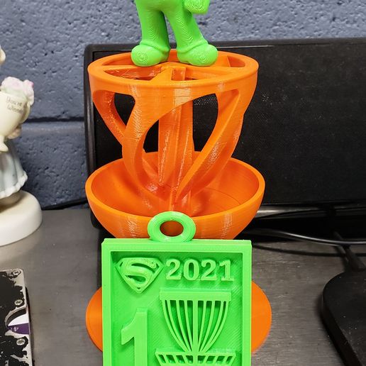 🏌️ Disc Golf Trophy・Free STL File for ・Cults