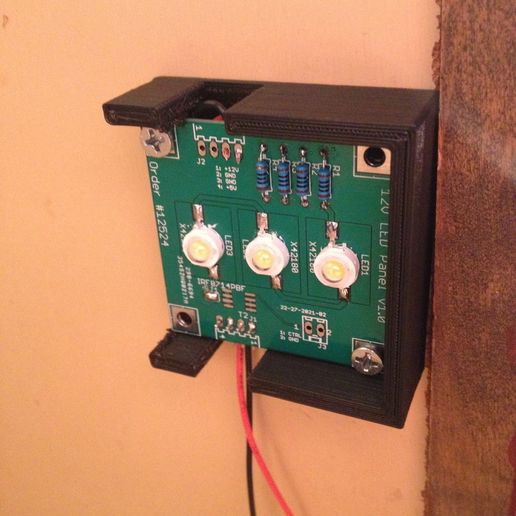 Free 3D file Under-Cupboard Lighting Mount 🔪 ・3D printer design to download・Cults