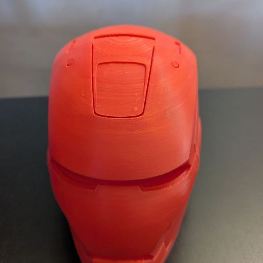 Archivo STL Iron Man Piggy Bank 👨 ・Modelo de impresión 3D para ...