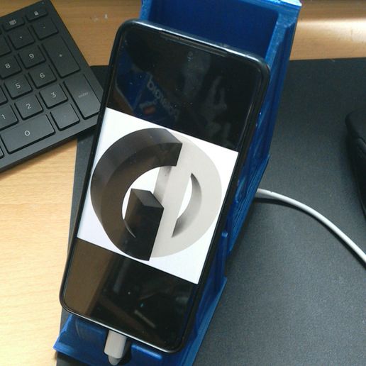 Free STL file TARDIS Phone stand 📞 ・3D printer model to download・Cults