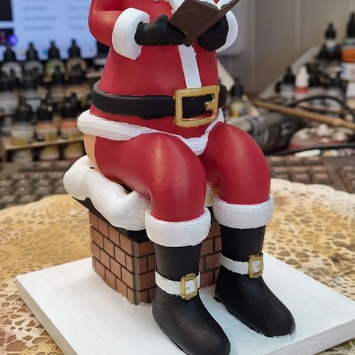 3D printing Santa butt naked pooping on chimney for Christmas・Cults