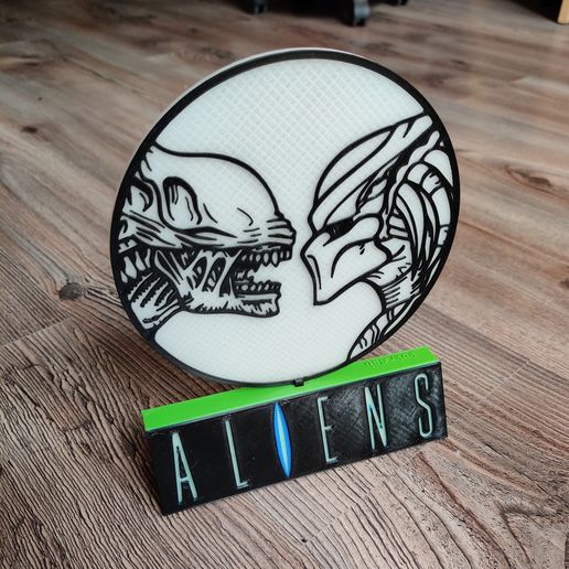 STL file alien versus predator decor 👽 ・3D print object to download・Cults