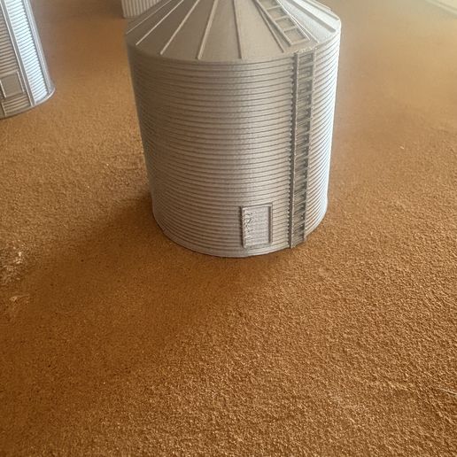 🤏 1/64 small flat bottom silo・ 3MF File for 3D printing・Cults