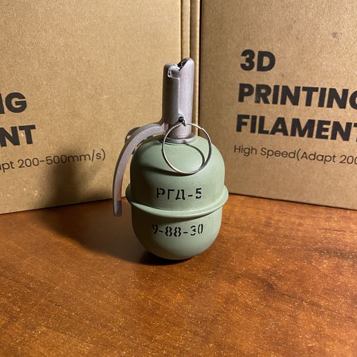 🪖 Spring-Loaded UZRGM RGD-5 Grenade Replica・Free 3MF File for 3D ...