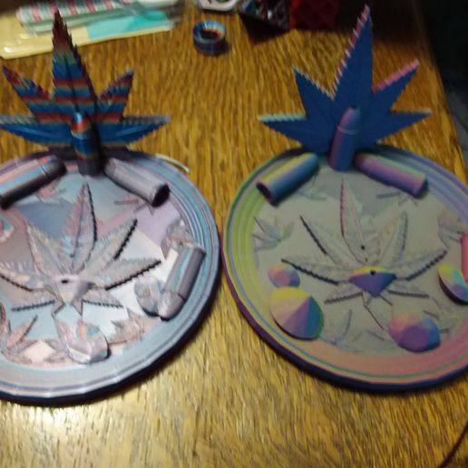 🛁 SWAG Weed Leaf Incense Stick Holder・3D Print・Cults