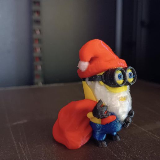 🎅 Minions Santa・Free STL File for 3D printing・Cults