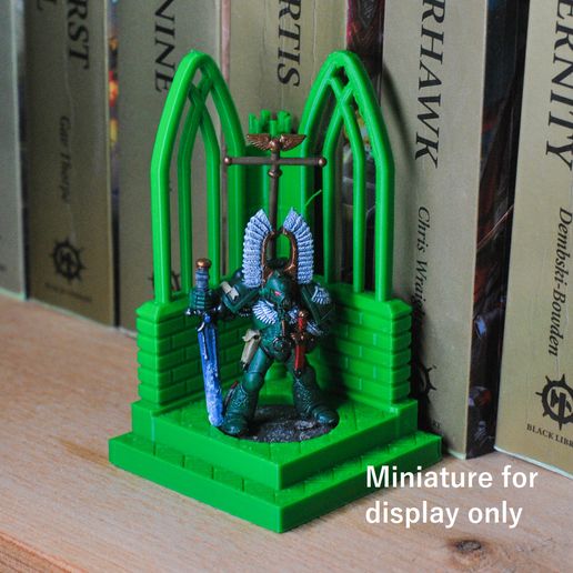 🎲 25mm 32mm miniature display・Free STL File for 3D printing・Cults
