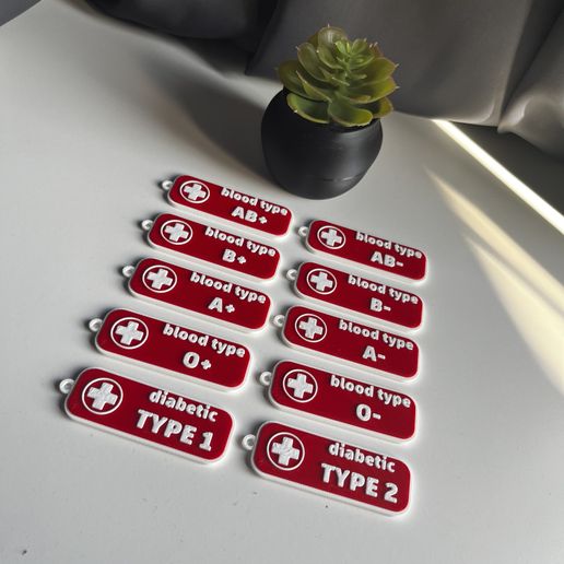 STL file BLOOD TYPE KEYCHAIN PACK 🩸 ・Design to download and 3D print・Cults