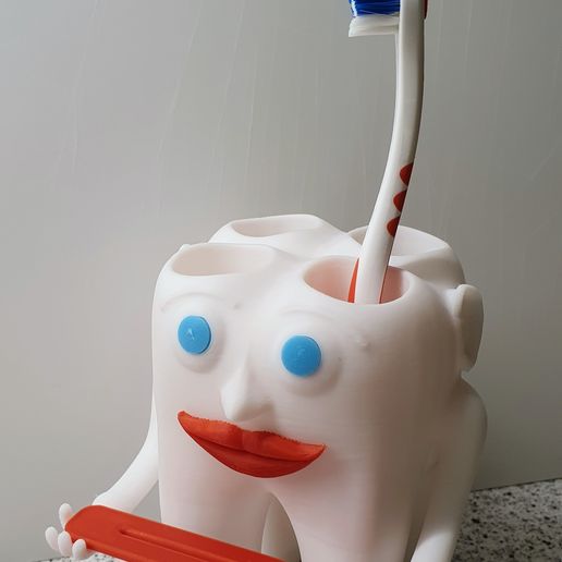 STL file Toothbrush holder and toothpaste squeezer 🪥 ・3D printable ...