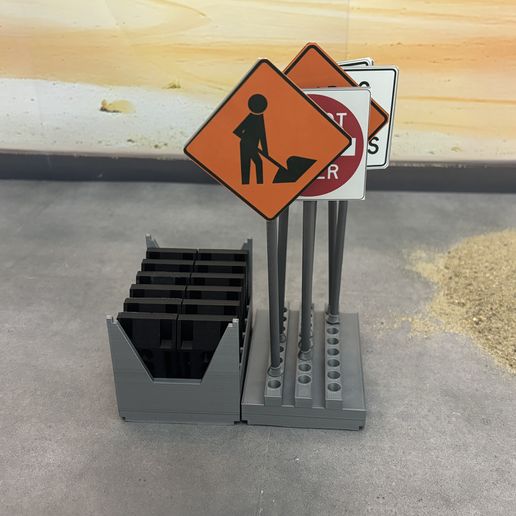 🚦 US Traffic Sign Set with Pallets & Printable Stickers 1/14・ STL File ...
