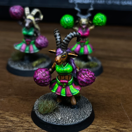 🐐 Fantasy Goat Cheerleaders・Free STL File for 3D printing・Cults