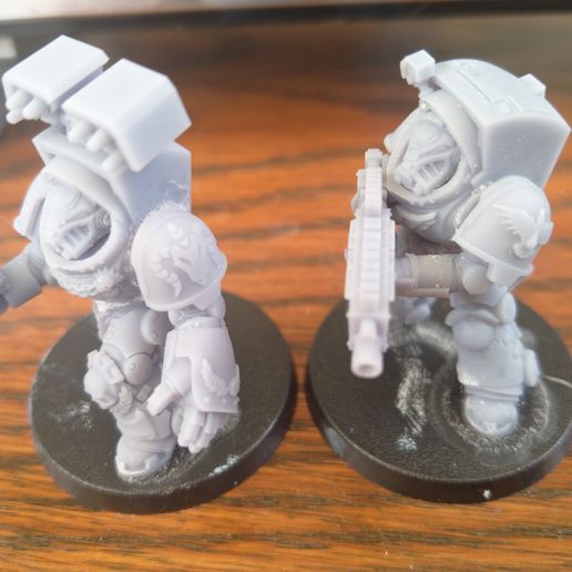 🎲 Custom Homebrew Shoulder Pads・Free 3D File for 3D printing・Cults