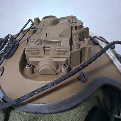 🧑‍ ️ USCM Dropship Pilot Helmet , aliens , Ferro , 3d・ STL File for ・Cults