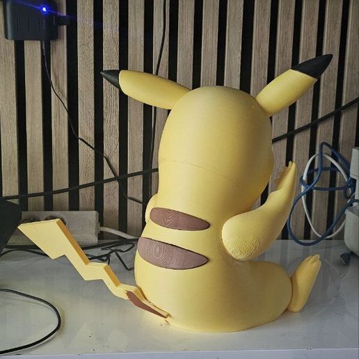 📞 Pikachu pre-cut charger・ STL File for 3D printing・Cults