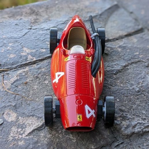 🚗 1954 Ferrari 553 F1 (Pinewood Derby Car Shell)・Free 3D File for ・Cults