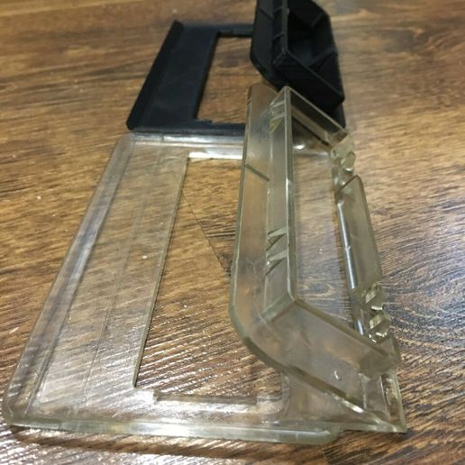 ⚙️ Bmw E30 - interior light bracket (OEM: 54 12 1 884 483)・Free STL ...
