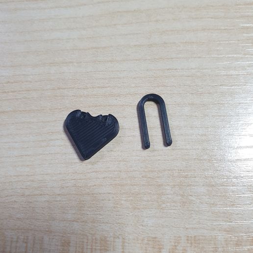 Free STL file Zippered tongue 👅 ・3D printable model to download・Cults