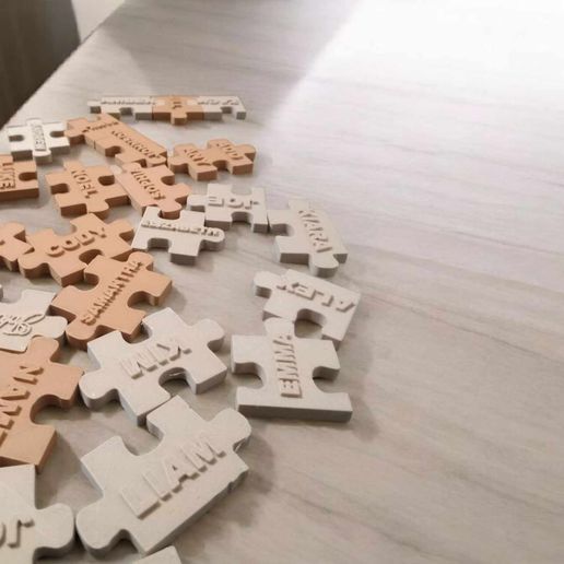 👪 Custom Family Name Puzzle Box with Case – Personalized Keepsake Gift ...