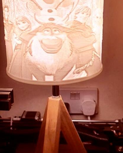 🔦 Frozen Table lamp Shade Lithophane・Free STL File for ・Cults
