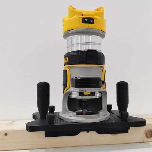 🧞‍♂️ Center jig base for Dewalt Router DCW600 DCW604 D26200・ STL File ...