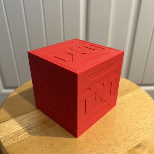 Archivo STL gratis Caja TNT Crate Deck ♟ ・Plan de impresión en 3D para ...