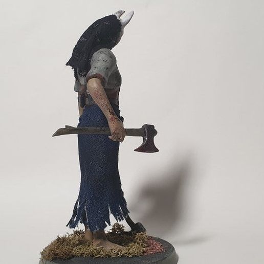 Free Stl File Dead By Daylight Huntress・3d Printer Model To Download・cults
