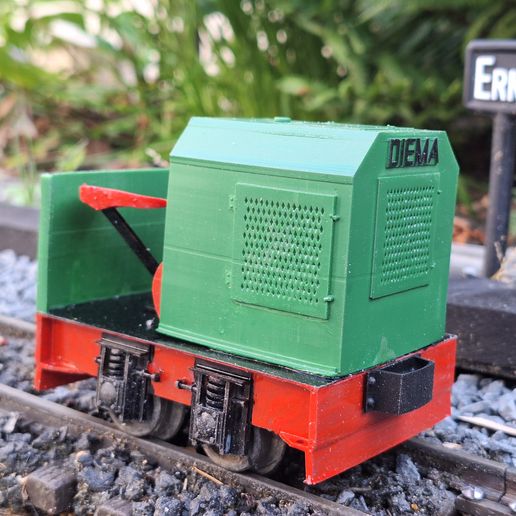 🚆 Model of a narrow gauge Diema DL6 on 700mm track (g-scale)・ STL File ...
