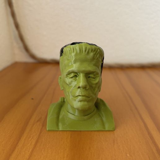 STL file Frankenstein 🎃 ・3D print design to download・Cults