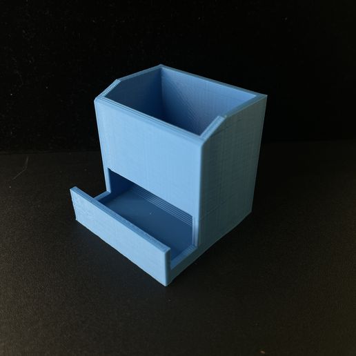 Free STL file Battery box 🔋 ・Object to download and to 3D print・Cults
