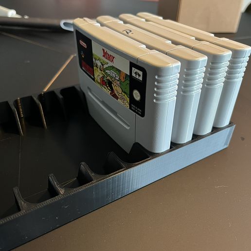 🕹️ Super Nintendo (SNES) Game Stand・ STL File for 3D printing・Cults