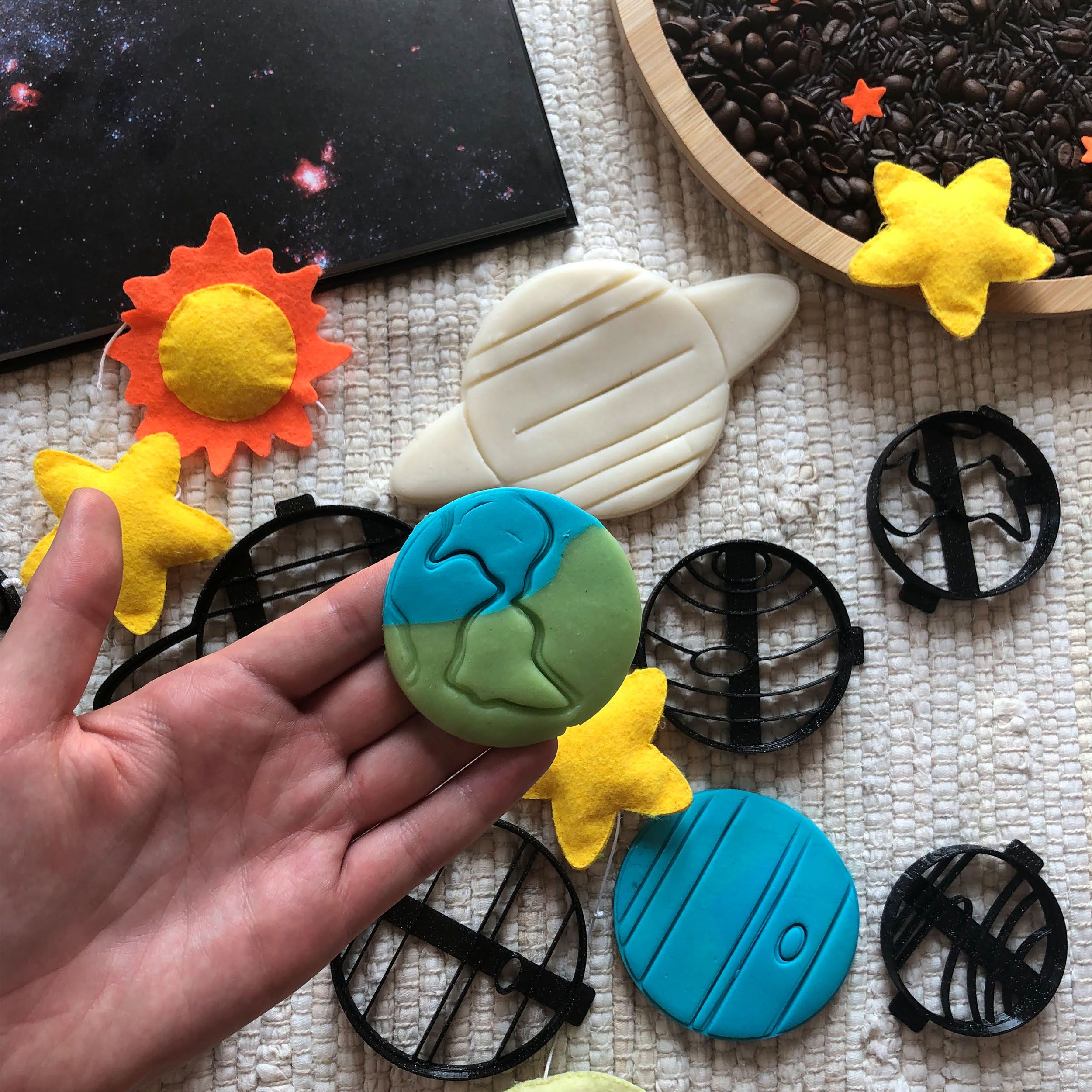 STL file Planets - Cutter set・3D printer model to download・Cults