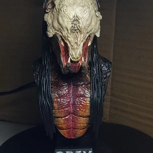 👤 Feral Predator Prey Bust (Removable Mask)・ STL File for ・Cults