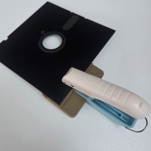 💾 Floppy Disk Notcher add-on・3D Print with the DAGOMA SIGMA 3D printer ...