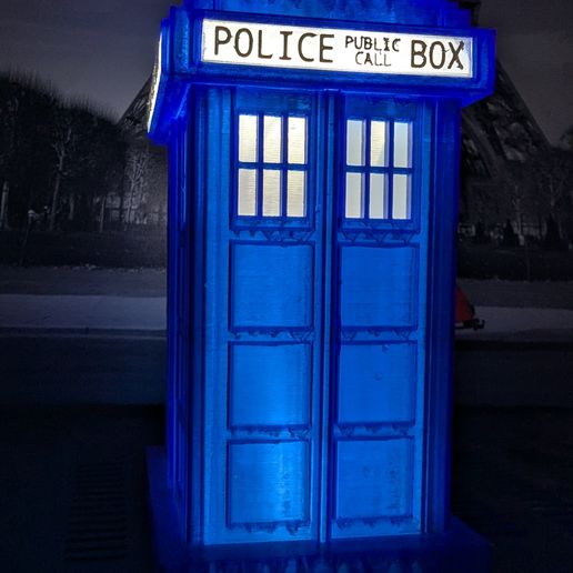 3D file Glowing Tardis Doctor Who Inspired 🩺 ・Design to download and 3D ...