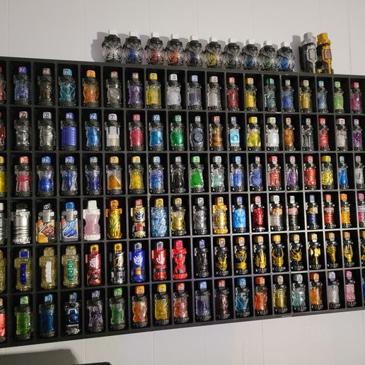 🖼 Expositor mural de botellas llenas - Kamen Rider Build・Archivo 3D ...