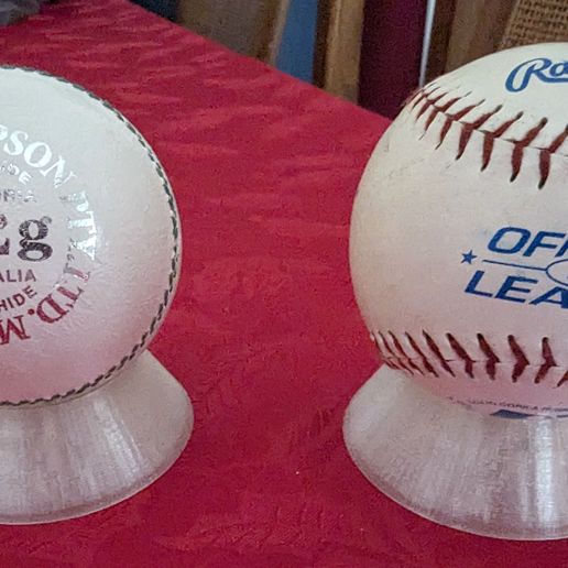 STL file Ball Stand Ball Display 🧞‍♂️ (3MF and GCODE)・Template to ...
