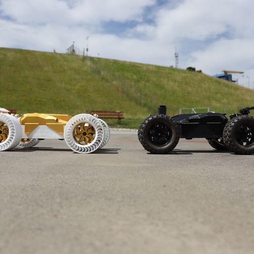 🏎️ NOMAD RC Car/Truggy・ 3D File for 3D printing・Cults