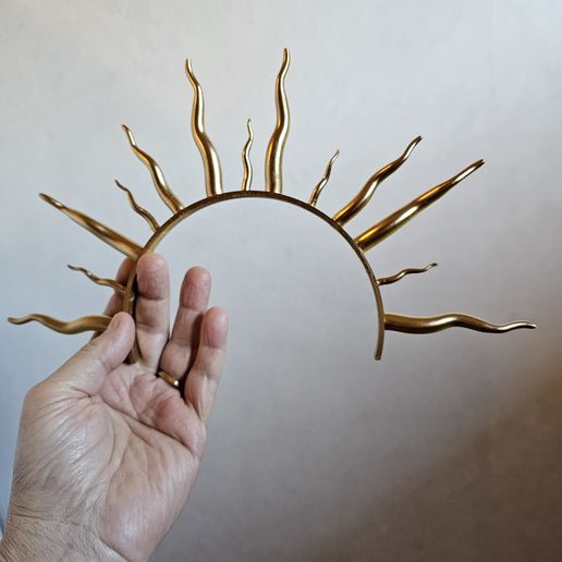STL file Sun cosplay crown - Couronne soleil ☀️ (3MF)・3D print model to ...