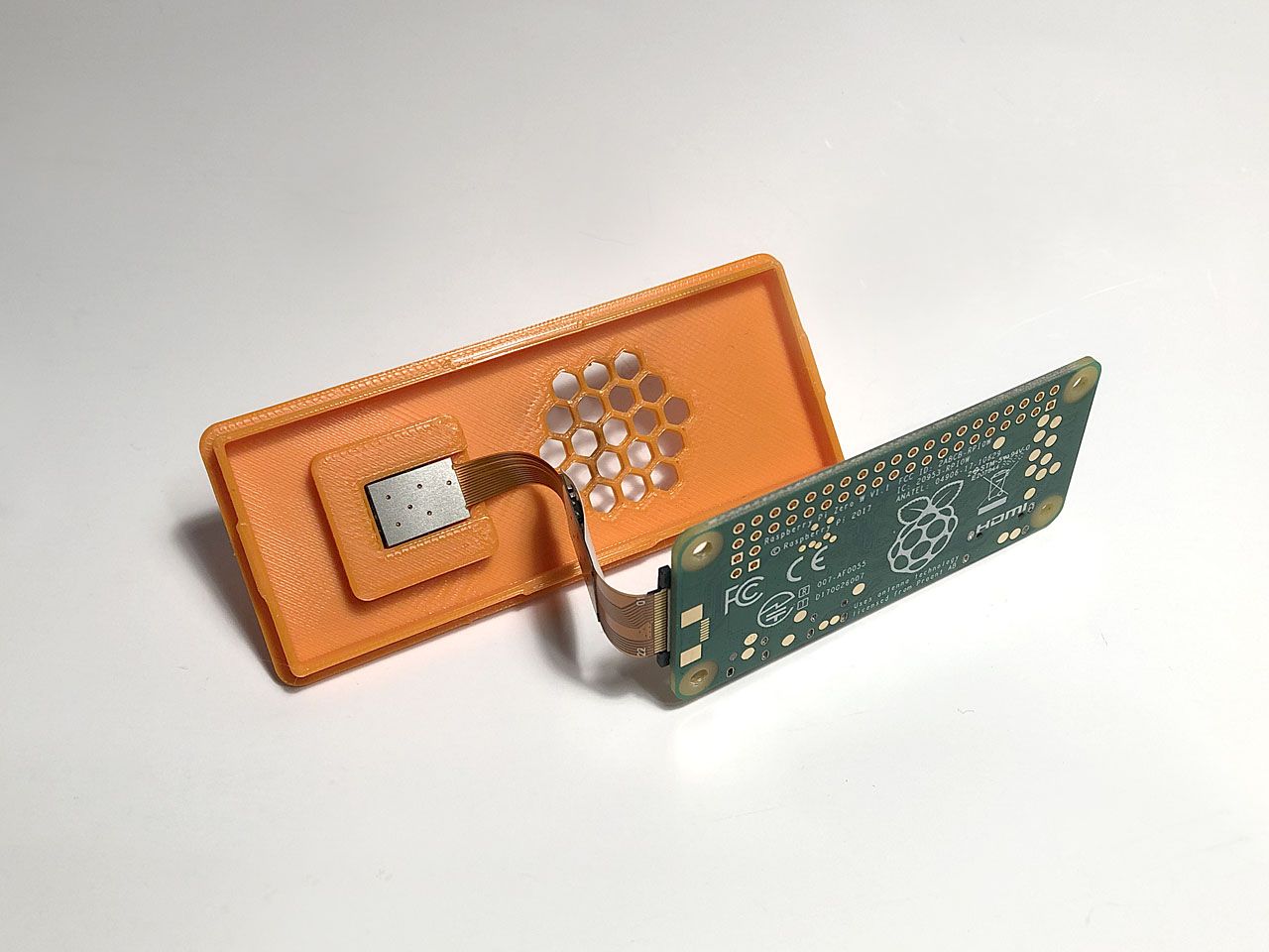 Download STL file Camera case and arm for Raspberry Pi Zero • 3D ...