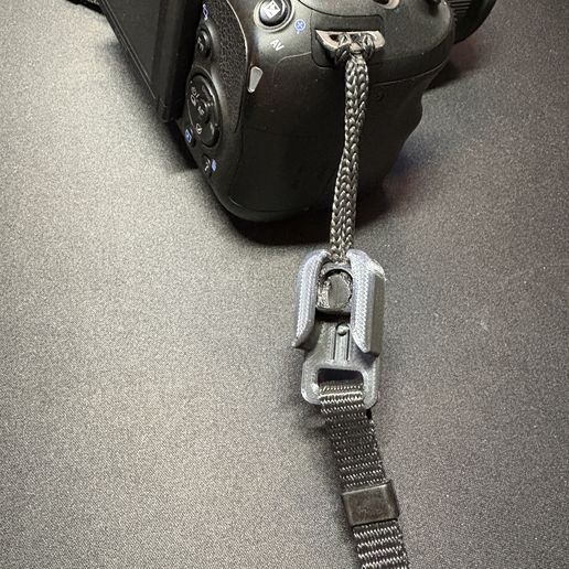 STL file Quick Release Clip Camera Strap 📷 (3MF)・Design to download and ...