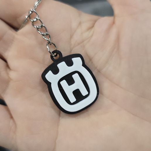 🗝️ Husqvarna Minimal Keychain・Free STL File for 3D printing・Cults