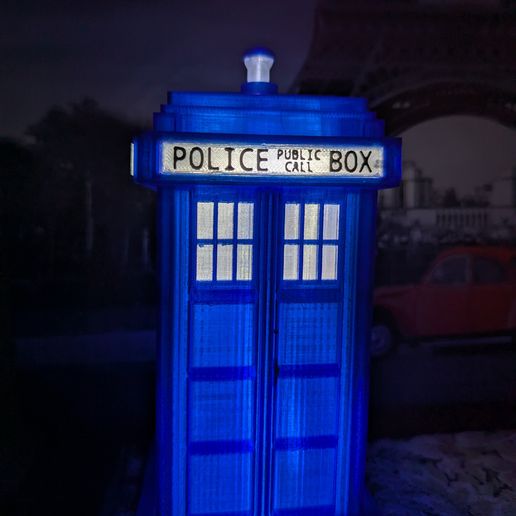 3D file Glowing Tardis Doctor Who Inspired 🩺 ・Design to download and 3D ...