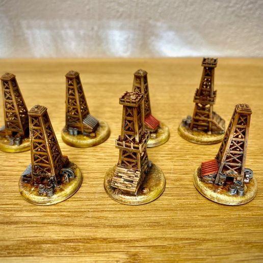 🛢️ Oil derrick set of 3 different models with 25mm base・ 3D File for ・Cults