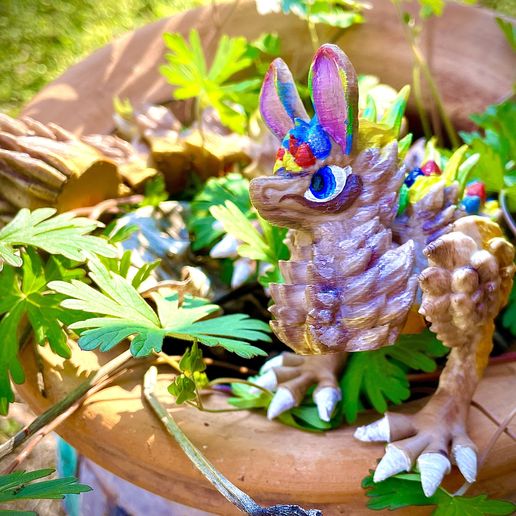 STL file EASTER BUNNY DRAKE, FLEXI WIGGLE PET 🐇 ・3D print object to ...