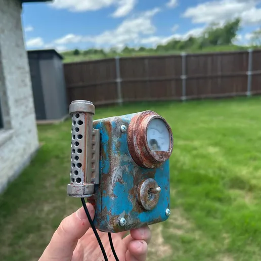 👾 FALLOUT NV inspired geiger counter DIY prop.・ 3D File for 3D printing ...