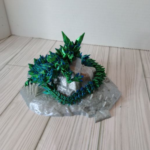 🐉 Articulated Dragon Stand Holder Display Defensive Rock Formation with ...