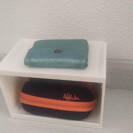 STL file Empty pocket tray / Bandeja vaciabolsillos 🏠 ・3D print model ...