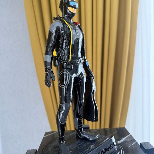 🐉 Fully Detailed 3D Scuba Diver Model・ STL File for 3D printing・Cults