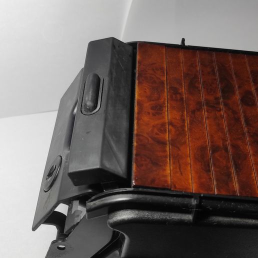 🪵 Wood Pane Arm Rest Lid MERCEDES BENZ W124・ STL File for 3D printing・Cults