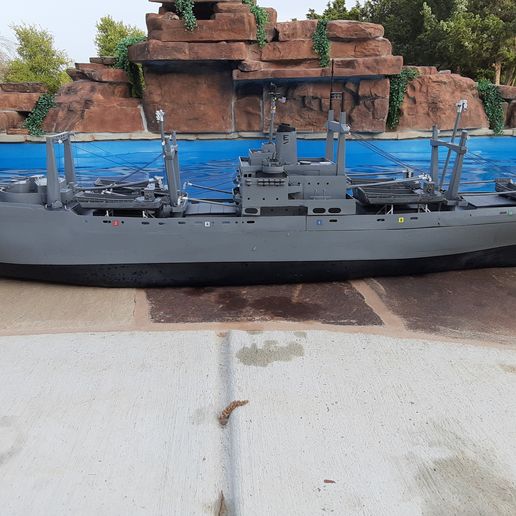 🚢 RC Scale USS St. Louis LKA 116 - Charleston Class Amphibious Cargo ...